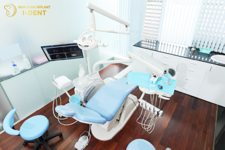 Niềng Răng Móm Giá Bao Nhiêu Tiền? [Bảng Giá Mới Nhất 2025]