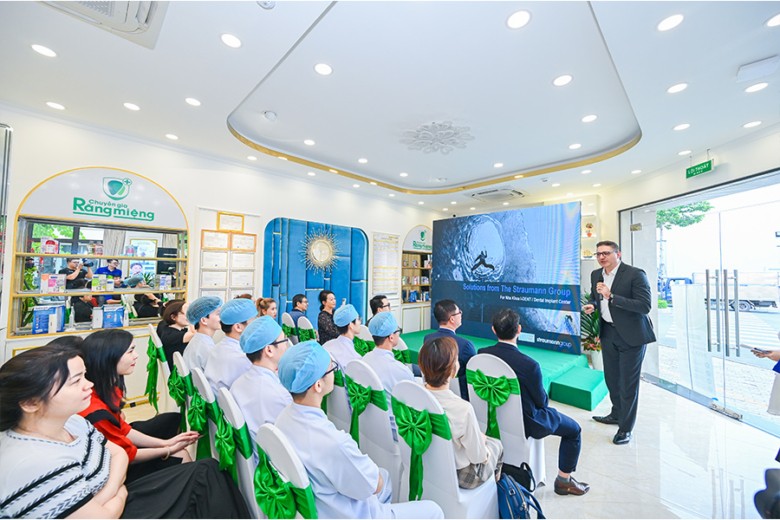 Nha Khoa I-Dent Chuyển Giao Công Nghệ Trồng Răng Toàn Hàm Tải Lực Tức ...